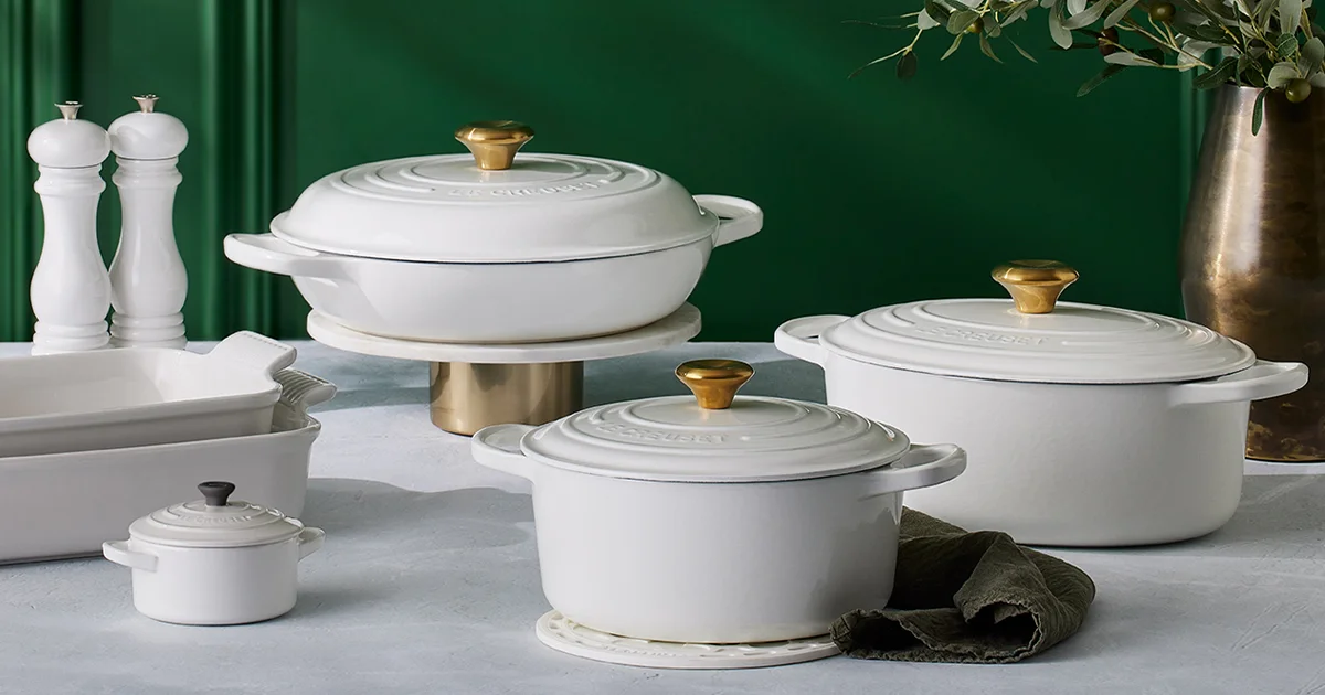 Your Ultimate Guide To Choosing Le Creuset — Including Sizes, Styles ...